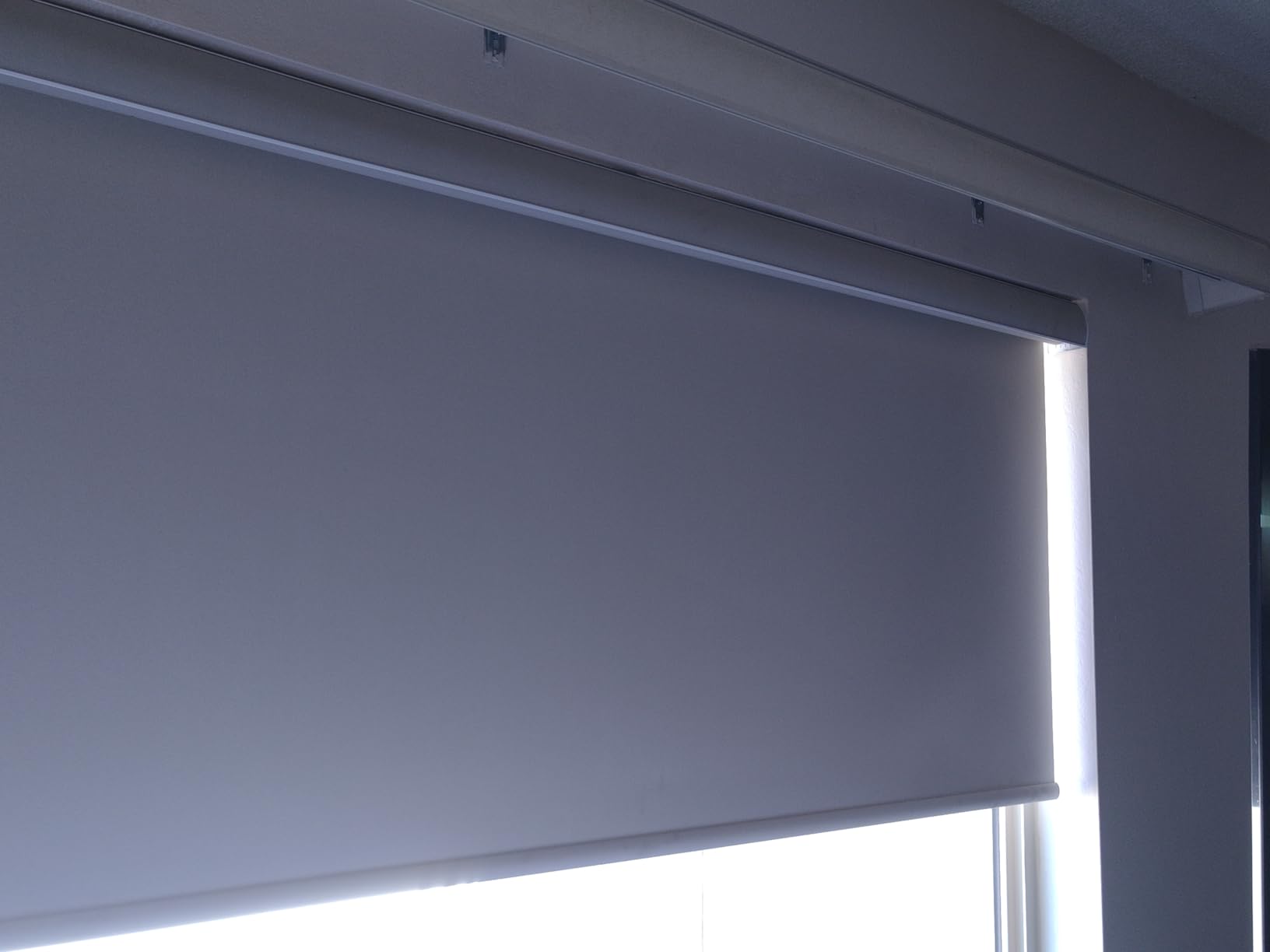 Best Smart Blinds and Shades 2026: Reviews & Comparisons